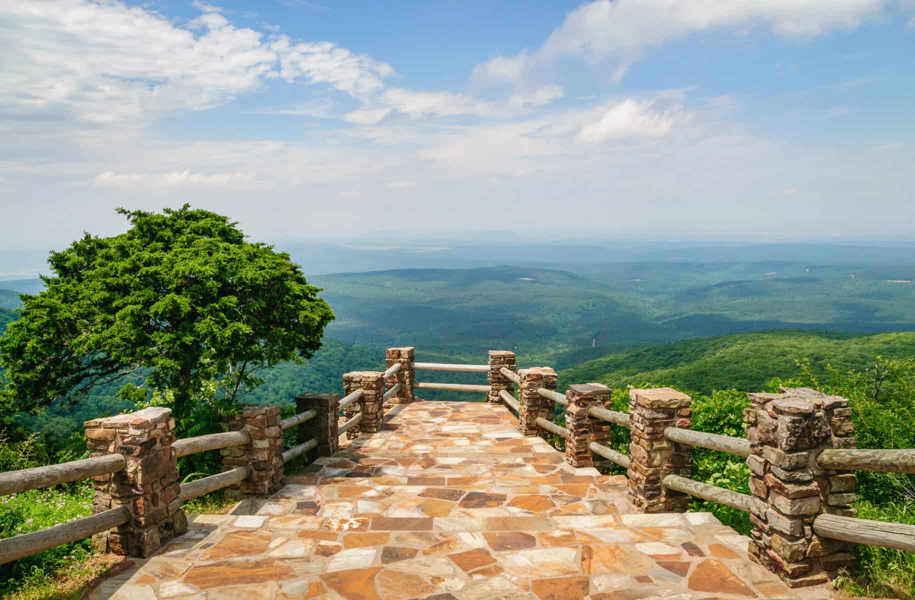 Ozark Mountain State Park Visitor's Guide (Top Spots To See)